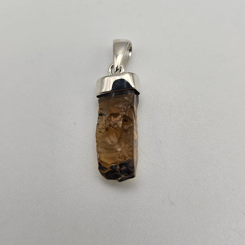Sterling Silver Rough Cognac Quartz Cap Pendant – Crystal Castle Beads