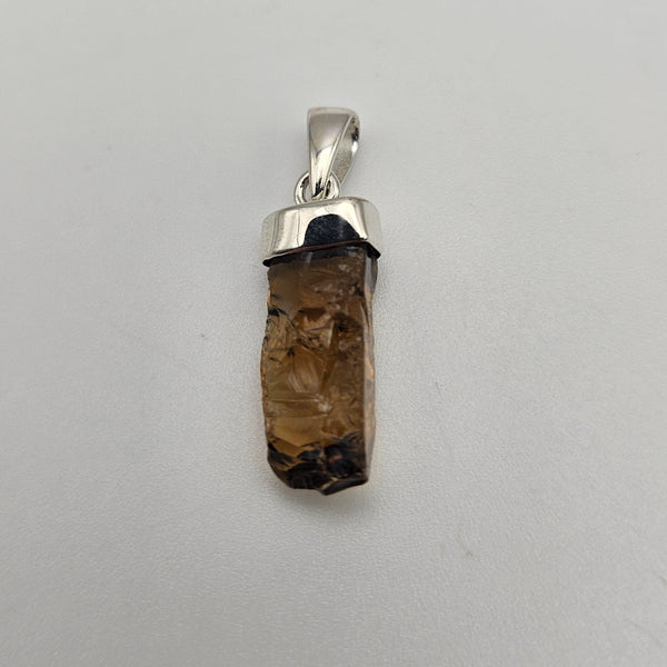 Sterling Silver Rough Cognac Quartz Cap Pendant – Crystal Castle Beads